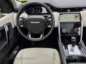 Black Land Rover Discovery Sport 2019 in Viljandi, with an engine capacity of 2.00 L and mileage of 86 thousand km for 23800 €, photo 14 on AUTOMOTO.COM.LV