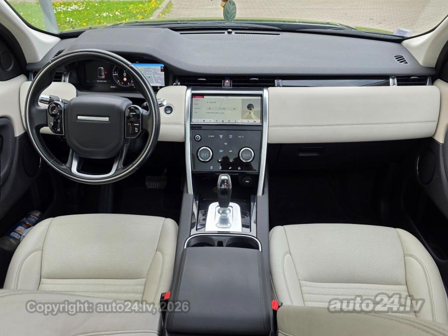 Black Land Rover Discovery Sport 2019 in Viljandi, with an engine capacity of 2.00 L and mileage of 86 thousand km for 23800 €, photo 16 on AUTOMOTO.COM.LV
