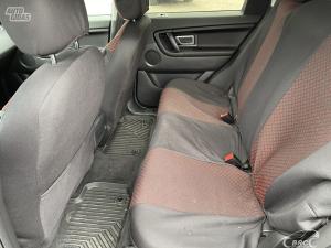 Black Land Rover Discovery Sport 2019 in Avizieniai, with an engine capacity of 2.00 L and mileage of 193 thousand km for 11900 €, photo 14 on AUTOMOTO.COM.LV