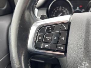 Black Land Rover Discovery Sport 2019 in Avizieniai, with an engine capacity of 2.00 L and mileage of 193 thousand km for 11900 €, photo 21 on AUTOMOTO.COM.LV
