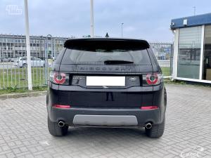Black Land Rover Discovery Sport 2019 in Avizieniai, with an engine capacity of 2.00 L and mileage of 193 thousand km for 11900 €, photo 30 on AUTOMOTO.COM.LV