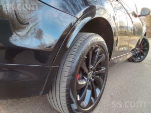 Черный Ленд Ровер Discovery Sport 2019 в Рига, объемом двигателя 2.00 л и пробегом 180 тыс. км за 17490 €, фото 7 на AUTOMOTO.COM.LV