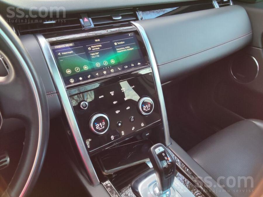 Черный Ленд Ровер Discovery Sport 2019 в Рига, объемом двигателя 2.00 л и пробегом 180 тыс. км за 17490 €, фото 32 на AUTOMOTO.COM.LV