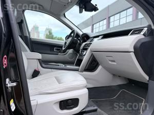 Melns Land Rover Discovery Sport 2019 Rīga, ar dzinēja tilpumu 2.00 L un nobraukumu 112 tūkst. km par 9500 €, foto 14 vietnē AUTOMOTO.COM.LV