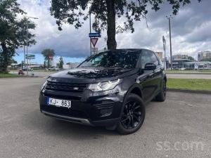 Black Land Rover Discovery Sport 2019 in Riga, with an engine capacity of 2.00 L and mileage of 201 thousand km for 12990 €, photo  on AUTOMOTO.COM.LV