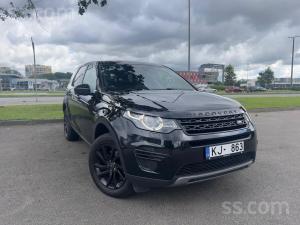 Black Land Rover Discovery Sport 2019 in Riga, with an engine capacity of 2.00 L and mileage of 201 thousand km for 12990 €, photo 3 on AUTOMOTO.COM.LV
