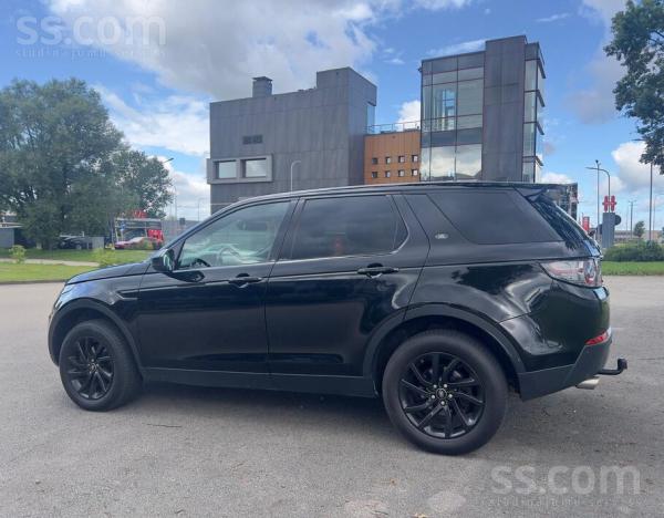 Melns Land Rover Discovery Sport 2019 Rīga, ar dzinēja tilpumu 2.00 L un nobraukumu 201 tūkst. km par 12990 €, foto 8 vietnē AUTOMOTO.COM.LV