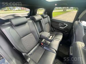 Black Land Rover Discovery Sport 2019 in Riga, with an engine capacity of 2.00 L and mileage of 201 thousand km for 12990 €, photo 17 on AUTOMOTO.COM.LV
