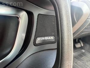 Black Land Rover Discovery Sport 2019 in Riga, with an engine capacity of 2.00 L and mileage of 201 thousand km for 12990 €, photo 23 on AUTOMOTO.COM.LV