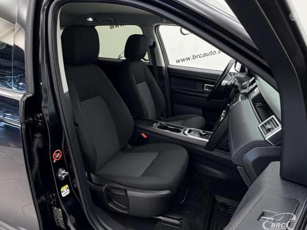 Black Land Rover Discovery Sport 2019 in Vilnius, with an engine capacity of 2.00 L and mileage of 193 thousand km for 9900 €, photo 8 on AUTOMOTO.COM.LV