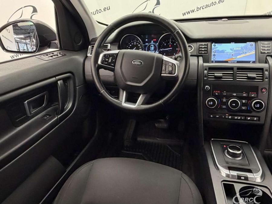 Black Land Rover Discovery Sport 2019 in Vilnius, with an engine capacity of 2.00 L and mileage of 193 thousand km for 9900 €, photo 15 on AUTOMOTO.COM.LV
