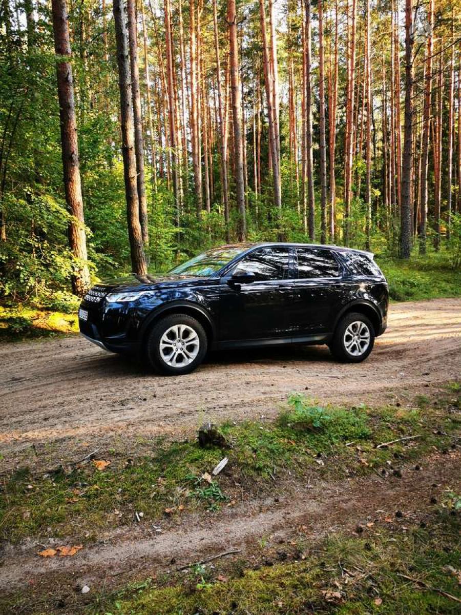 Melns Land Rover Discovery Sport 2020 Viļņa, ar dzinēja tilpumu 2.00 L un nobraukumu 121 tūkst. km par 19800 €, foto 2 vietnē AUTOMOTO.COM.LV