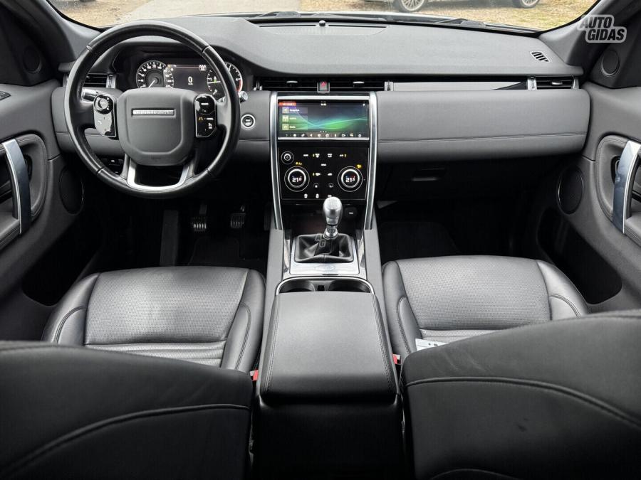 Melns Land Rover Discovery Sport 2020 Viļņa, ar dzinēja tilpumu 2.00 L un nobraukumu 130 tūkst. km par 15650 €, foto 11 vietnē AUTOMOTO.COM.LV
