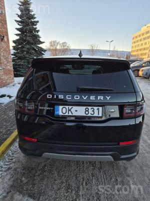 Black Land Rover Discovery Sport 2020 in Jurmala, with an engine capacity of 2.00 L and mileage of 97 thousand km for 19300 €, photo 5 on AUTOMOTO.COM.LV