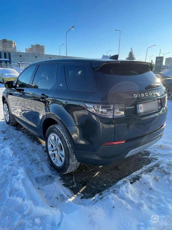 Melns Land Rover Discovery Sport 2020 Viļņa, ar dzinēja tilpumu 2.00 L un nobraukumu 64 tūkst. km par 23900 €, foto 4 vietnē AUTOMOTO.COM.LV