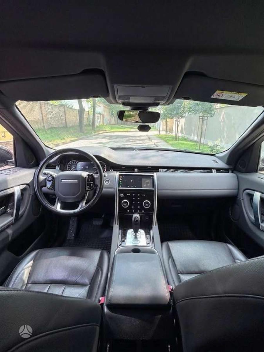 Melns Land Rover Discovery Sport 2020 Viļņa, ar dzinēja tilpumu 2.00 L un nobraukumu 87 tūkst. km par 20900 €, foto 6 vietnē AUTOMOTO.COM.LV