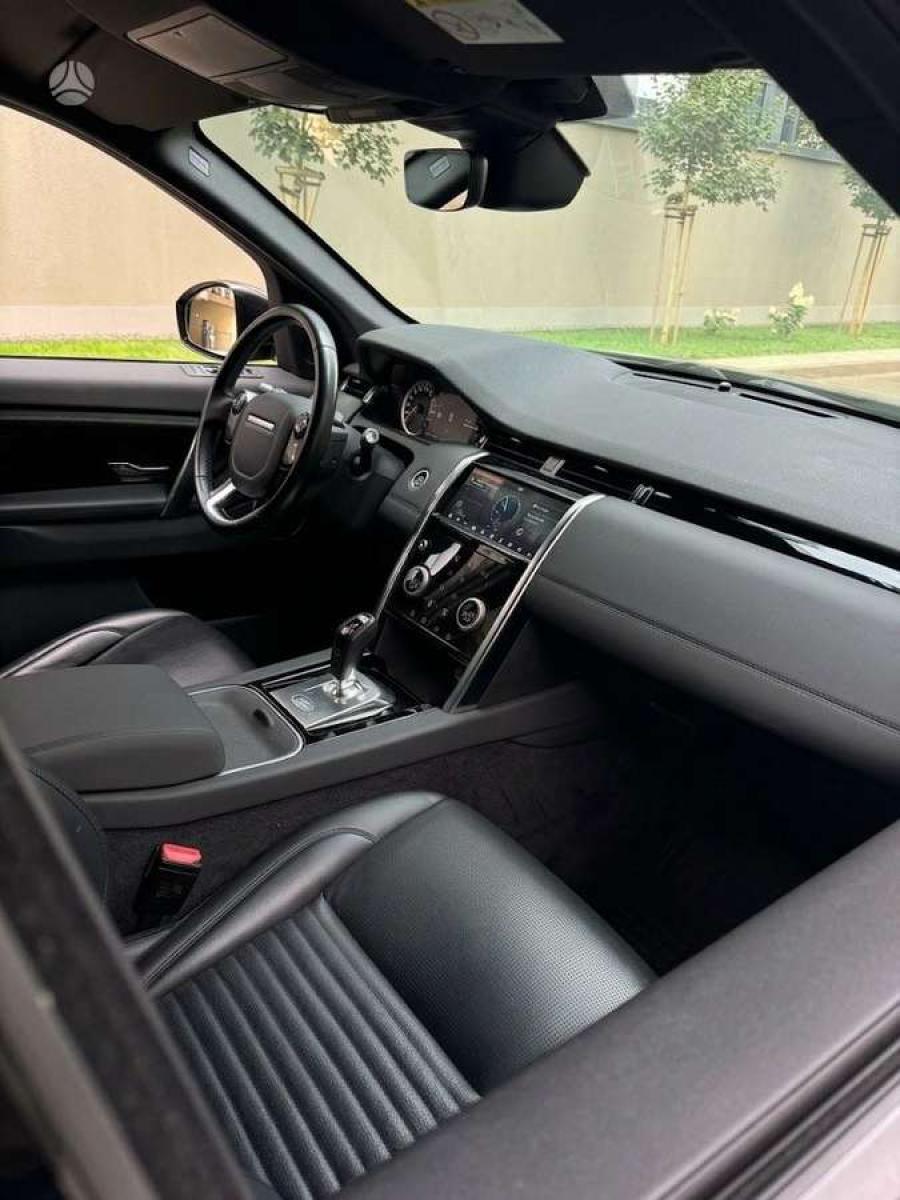 Melns Land Rover Discovery Sport 2020 Viļņa, ar dzinēja tilpumu 2.00 L un nobraukumu 87 tūkst. km par 20900 €, foto 8 vietnē AUTOMOTO.COM.LV