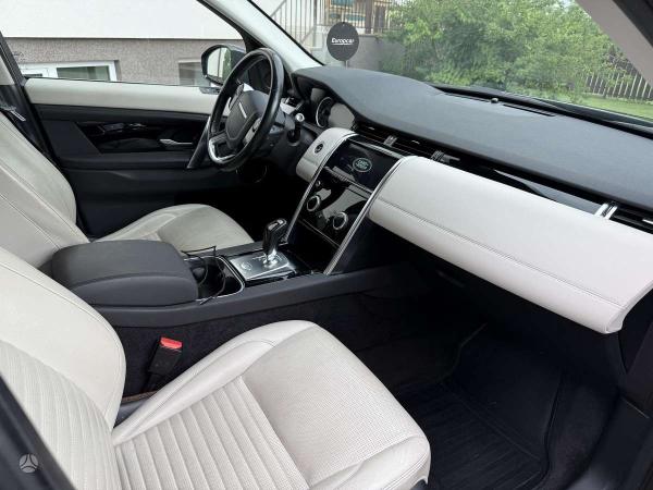 Land Rover Discovery Sport 2020 Kauņa vietnē Melns Land Rover Discovery Sport 2020 Kauņa, ar dzinēja tilpumu 2.00 L un nobraukumu 173 tūkst. km par 15500 €, foto 7 vietnē AUTOMOTO.COM.LV