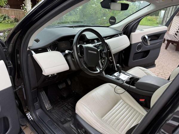 Land Rover Discovery Sport 2020 Kauņa vietnē Melns Land Rover Discovery Sport 2020 Kauņa, ar dzinēja tilpumu 2.00 L un nobraukumu 173 tūkst. km par 15500 €, foto 9 vietnē AUTOMOTO.COM.LV