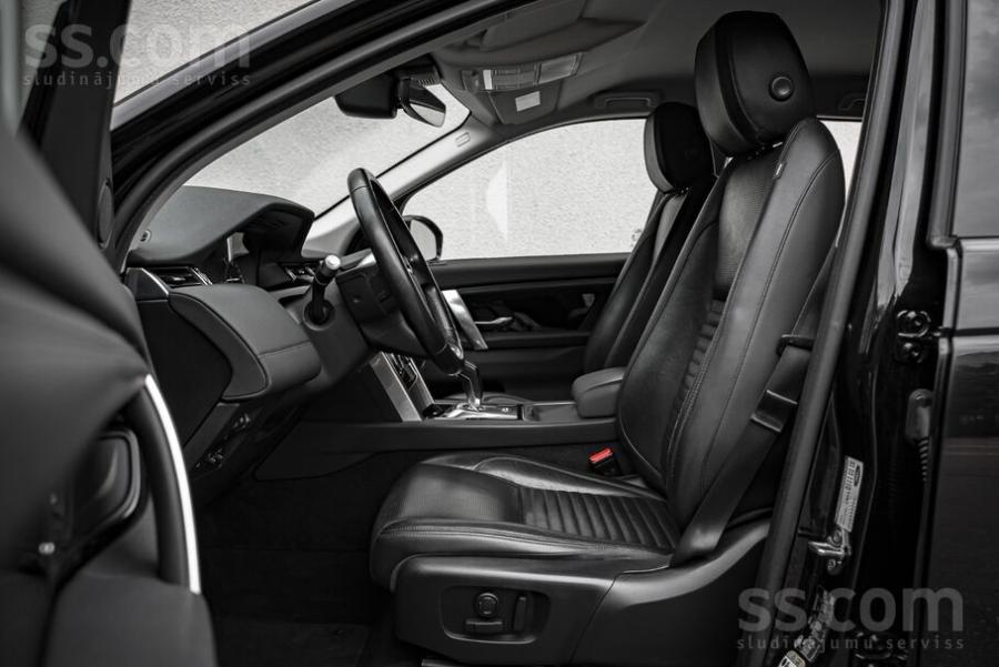 Melns Land Rover Discovery Sport 2020 Rīga, ar dzinēja tilpumu 2.00 L un nobraukumu 129 tūkst. km par 15990 €, foto 10 vietnē AUTOMOTO.COM.LV