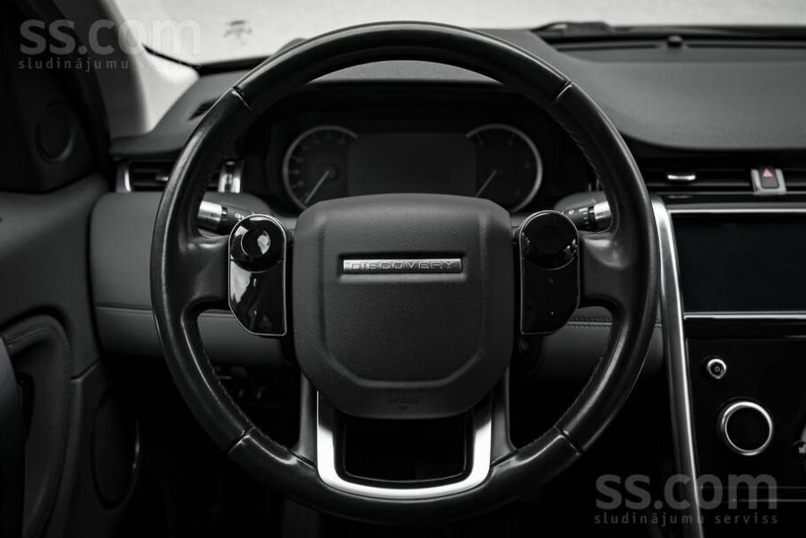 Melns Land Rover Discovery Sport 2020 Rīga, ar dzinēja tilpumu 2.00 L un nobraukumu 129 tūkst. km par 15990 €, foto 19 vietnē AUTOMOTO.COM.LV