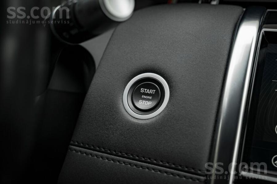 Melns Land Rover Discovery Sport 2020 Rīga, ar dzinēja tilpumu 2.00 L un nobraukumu 129 tūkst. km par 15990 €, foto 22 vietnē AUTOMOTO.COM.LV