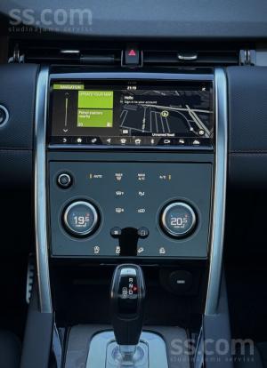 Black Land Rover Discovery Sport 2021 in Riga, with an engine capacity of 2.00 L and mileage of 166 thousand km for 26650 €, photo 20 on AUTOMOTO.COM.LV
