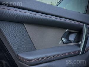 Black Land Rover Discovery Sport 2021 in Riga, with an engine capacity of 2.00 L and mileage of 166 thousand km for 26650 €, photo 29 on AUTOMOTO.COM.LV