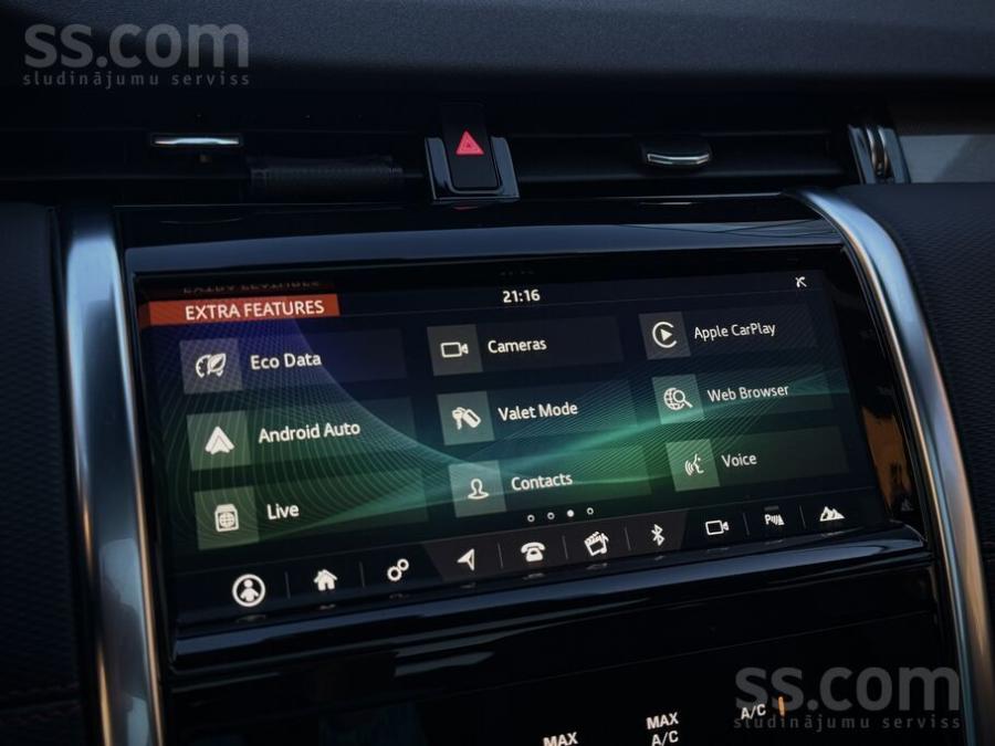 Black Land Rover Discovery Sport 2021 in Riga, with an engine capacity of 2.00 L and mileage of 166 thousand km for 26650 €, photo 33 on AUTOMOTO.COM.LV