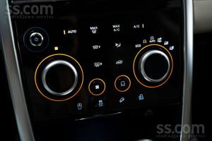 Черный Ленд Ровер Discovery Sport 2021 в Рига, объемом двигателя 2.00 л и пробегом 104 тыс. км за 19900 €, фото 18 на AUTOMOTO.COM.LV
