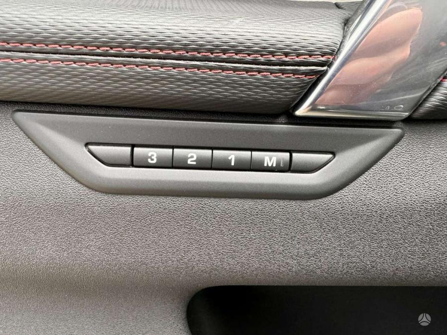 Melns Land Rover Discovery Sport 2021 Kauņa, ar dzinēja tilpumu 1.50 L un nobraukumu 189 tūkst. km par 23900 €, foto 12 vietnē AUTOMOTO.COM.LV