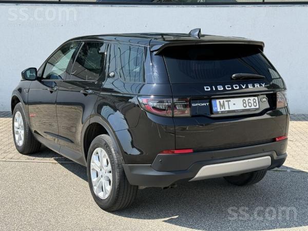 Black Land Rover Discovery Sport 2021 in Riga, with an engine capacity of 2.00 L and mileage of 0 thousand km for 30000 €, photo 3 on AUTOMOTO.COM.LV