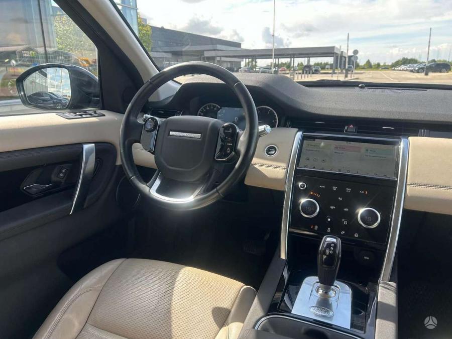 Melns Land Rover Discovery Sport 2021 Panevēža, ar dzinēja tilpumu 2.00 L un nobraukumu 125 tūkst. km par 15900 €, foto 13 vietnē AUTOMOTO.COM.LV