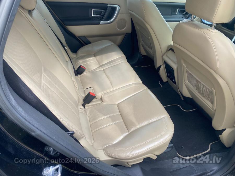 Melns Land Rover Discovery Sport 2015 Rīga, ar dzinēja tilpumu 2.20 L un nobraukumu 178 tūkst. km par 12750 €, foto 17 vietnē AUTOMOTO.COM.LV
