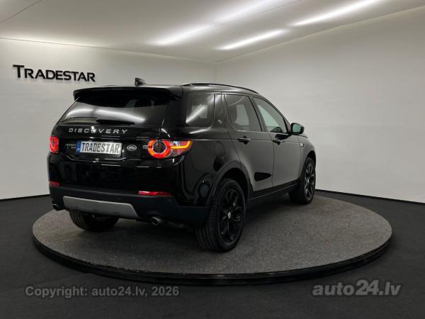 Melns Land Rover Discovery Sport 2017 Pērnava, ar dzinēja tilpumu 2.00 L un nobraukumu 169 tūkst. km par 12990 €, foto 5 vietnē AUTOMOTO.COM.LV