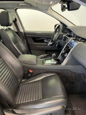 Melns Land Rover Discovery Sport 2020 Tallina, ar dzinēja tilpumu 2.00 L un nobraukumu 180 tūkst. km par 19990 €, foto 9 vietnē AUTOMOTO.COM.LV