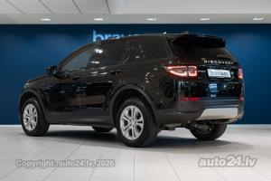 Melns Land Rover Discovery Sport 2021 Tallina, ar dzinēja tilpumu 2.00 L un nobraukumu 116 tūkst. km par 27990 €, foto 5 vietnē AUTOMOTO.COM.LV