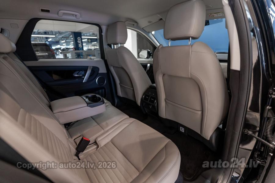 Melns Land Rover Discovery Sport 2021 Tallina, ar dzinēja tilpumu 2.00 L un nobraukumu 116 tūkst. km par 27990 €, foto 12 vietnē AUTOMOTO.COM.LV