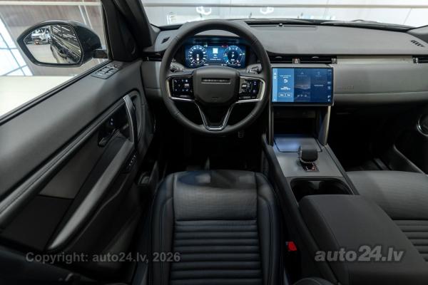 Black Land Rover Discovery Sport 2026 in Tallinn, with an engine capacity of 2.00 L and mileage of 0 thousand km for 64400 €, photo 10 on AUTOMOTO.COM.LV