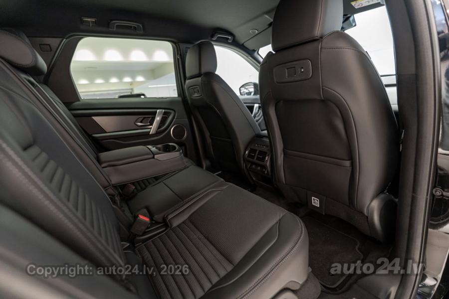 Black Land Rover Discovery Sport 2026 in Tallinn, with an engine capacity of 2.00 L and mileage of 0 thousand km for 64400 €, photo 14 on AUTOMOTO.COM.LV