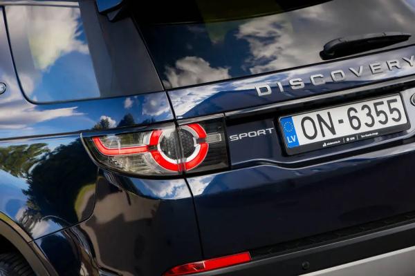 Синий Ленд Ровер Discovery Sport 2016 в Елгава, объемом двигателя 2.00 л и пробегом 187 тыс. км за 11990 €, фото 6 на AUTOMOTO.COM.LV