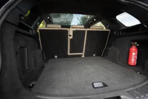 Blue Land Rover Discovery Sport 2016 in Jelgava, with an engine capacity of 2.00 L and mileage of 187 thousand km for 11990 €, photo 16 on AUTOMOTO.COM.LV