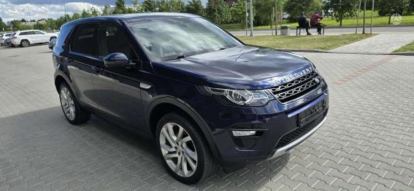 Blue Land Rover Discovery Sport 2016 in Siauliai, with an engine capacity of 2.18 L and mileage of 175 thousand km for 11950 €, photo 4 on AUTOMOTO.COM.LV