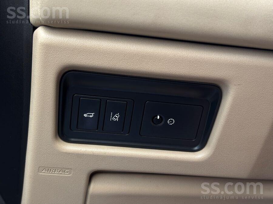 Синий Ленд Ровер Discovery Sport 2017 в Рига, объемом двигателя 2.00 л и пробегом 164 тыс. км за 10650 €, фото 21 на AUTOMOTO.COM.LV