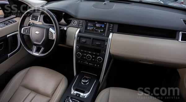 Land Rover Discovery Sport 2018 in Jelgava on AUTOMOTO.COM.LV Blue Land Rover Discovery Sport 2018 in Jelgava, with an engine capacity of 2.00 L and mileage of 0 thousand km for 11500 €, photo 11 on AUTOMOTO.COM.LV