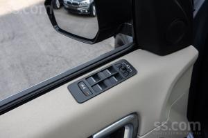 Blue Land Rover Discovery Sport 2018 in Jelgava, with an engine capacity of 2.00 L and mileage of 0 thousand km for 11500 €, photo 17 on AUTOMOTO.COM.LV