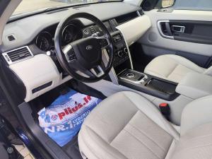 Blue Land Rover Discovery Sport 2019 in Siauliai, with an engine capacity of 2.00 L and mileage of 170 thousand km for 13400 €, photo 16 on AUTOMOTO.COM.LV