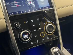Zils Land Rover Discovery Sport 2020 Rīga, ar dzinēja tilpumu 2.00 L un nobraukumu 138 tūkst. km par 17990 €, foto 22 vietnē AUTOMOTO.COM.LV