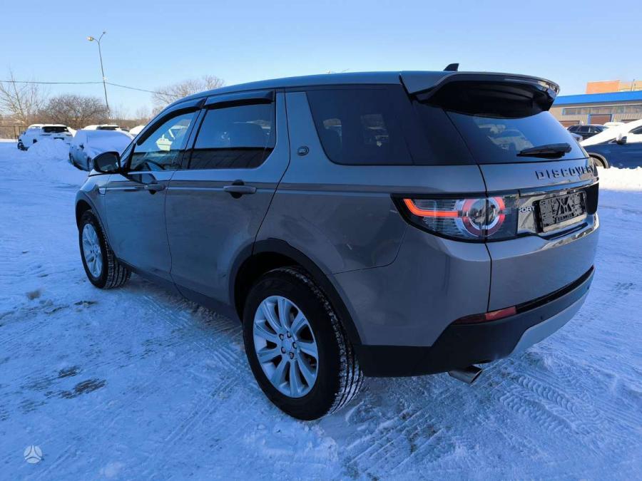Brūns Land Rover Discovery Sport 2015 Šauļi, ar dzinēja tilpumu 2.00 L un nobraukumu 191 tūkst. km par 10900 €, foto 8 vietnē AUTOMOTO.COM.LV