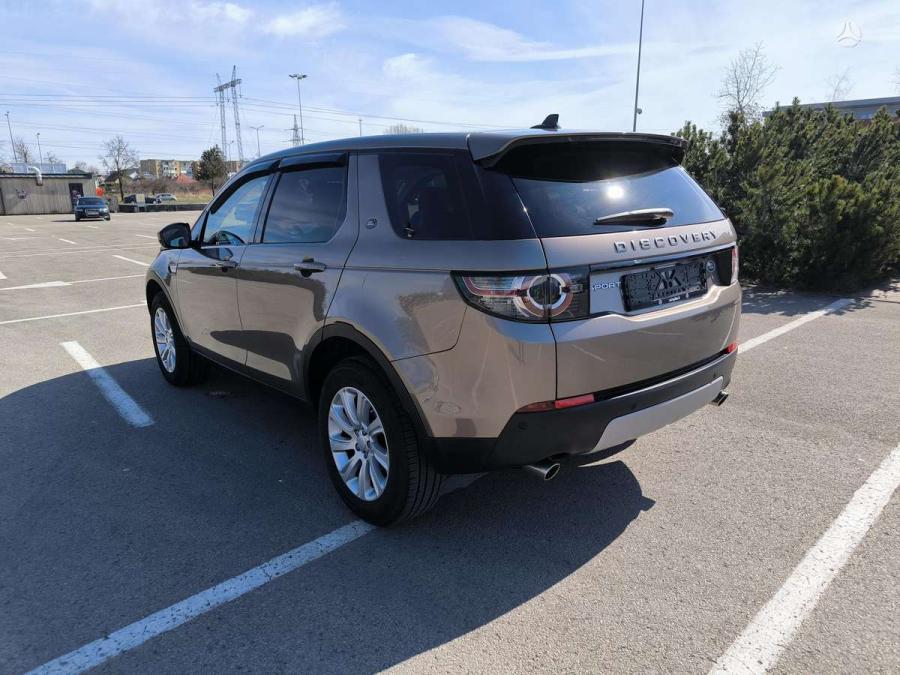 Brūns Land Rover Discovery Sport 2015 Šauļi, ar dzinēja tilpumu 2.00 L un nobraukumu 191 tūkst. km par 9600 €, foto 8 vietnē AUTOMOTO.COM.LV